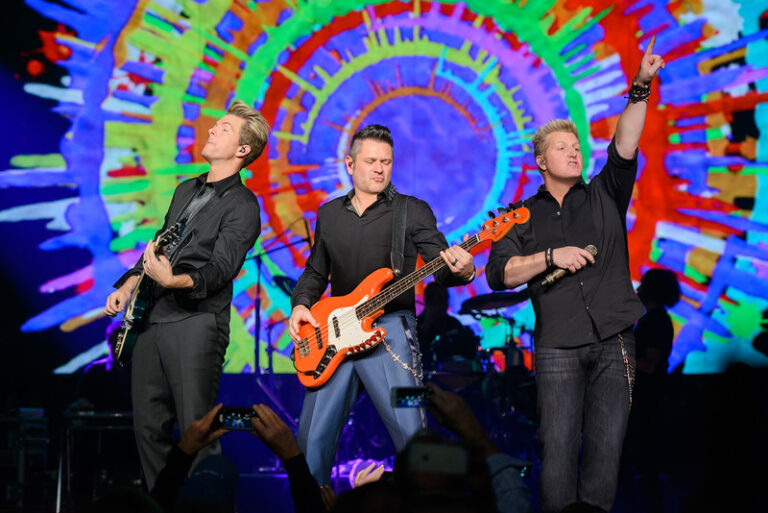 RIDING INTO THE SUNSET: “Twenty Years of Rascal Flatts: The Greatest ...