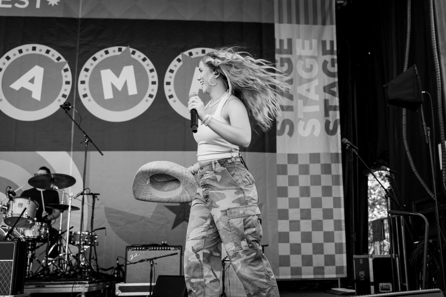 AVERY ANNA 6/9/22 AT CMA MUSIC FESTIVAL – DR. PEPPER AMP STAGE - Music ...